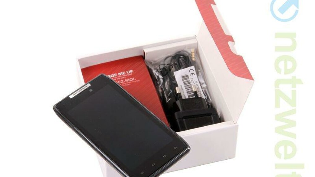 Motorola Razr im Test: Hochleistungs-Smartphone in Kevlar-Hülle | NETZWELT