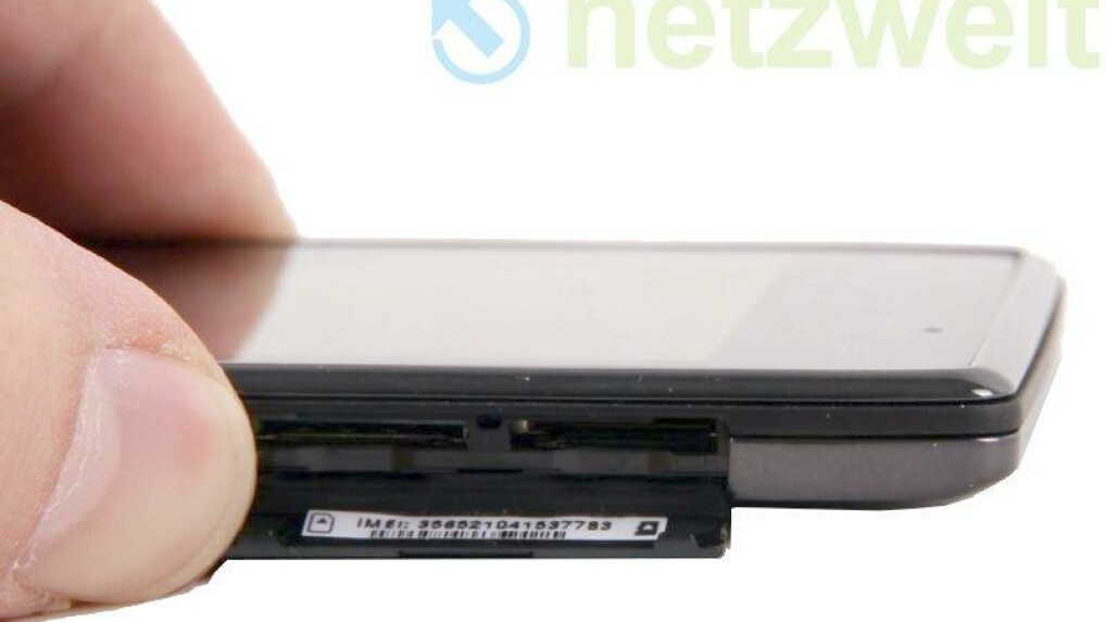 Motorola Razr im Test: Hochleistungs-Smartphone in Kevlar-Hülle | NETZWELT