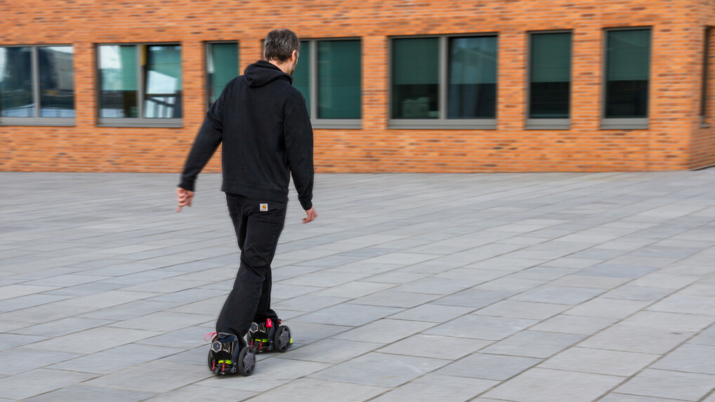 Acton RocketSkates im Test: E-Rollschuhe mit Wow-Effekt | NETZWELT
