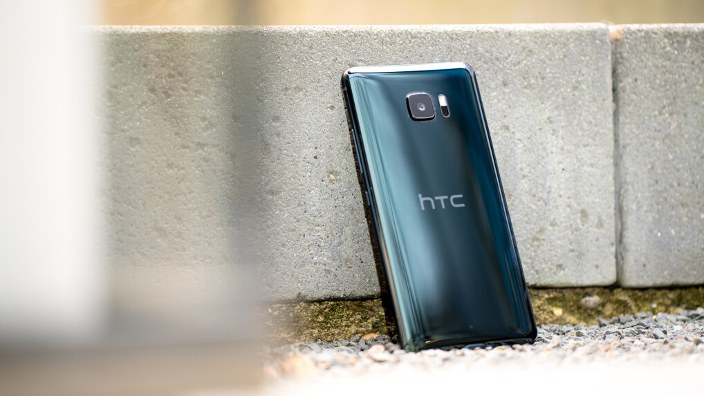 HTC U Ultra im Test: Glas-Smartphone mit Zweit-Display | NETZWELT
