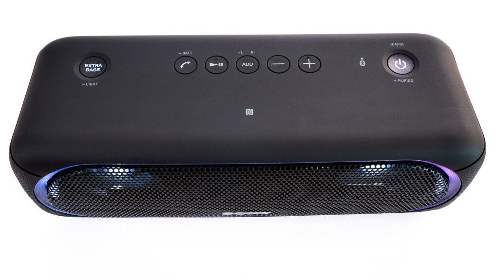Outdoor-Bluetooth-Lautsprecher Sony SRS-XB40 im Test: Boom trifft Bling ...