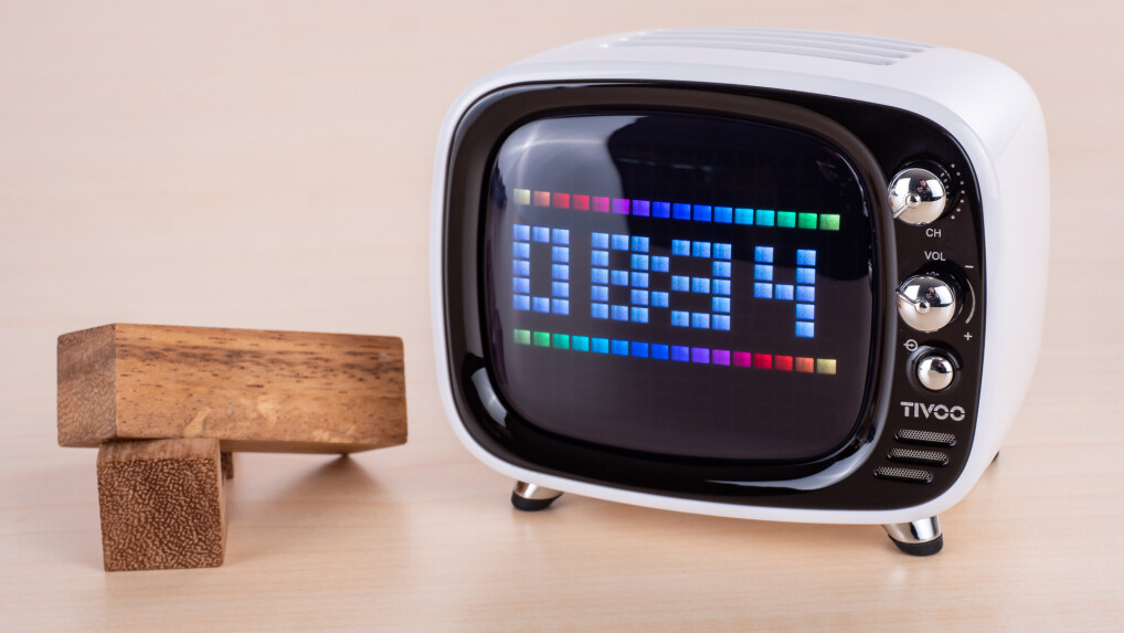 Bluetooth-Speaker Divoom Tivoo im Test: Pixel-Party-Power mit Tetris ...