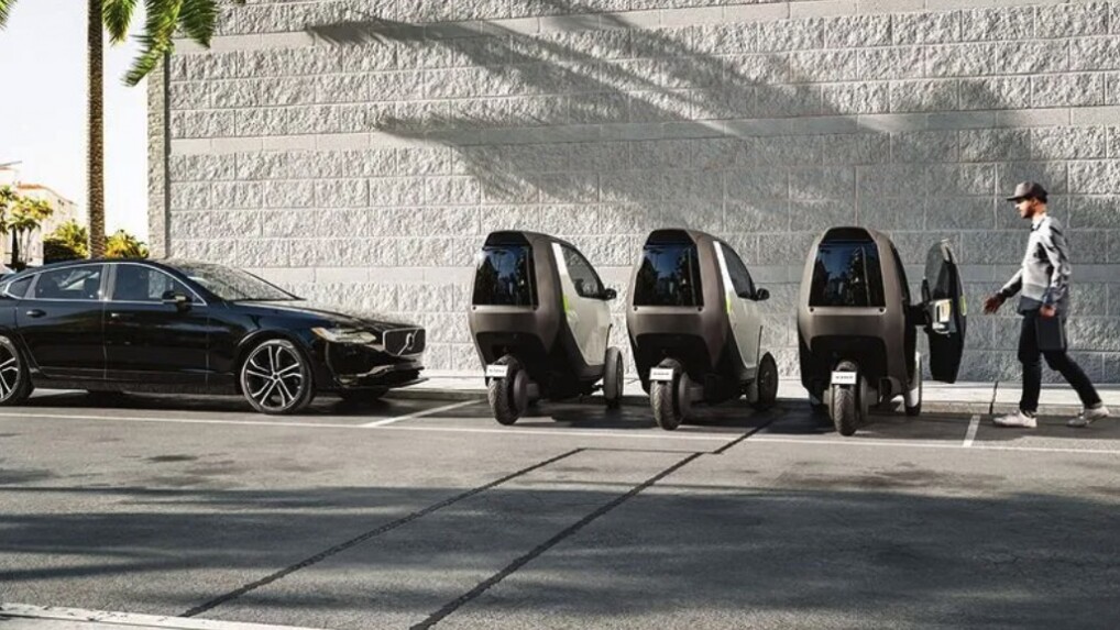 Wettergeschützt im Nimbus One: Elektro-Dreirad mit Neigetechnik ...