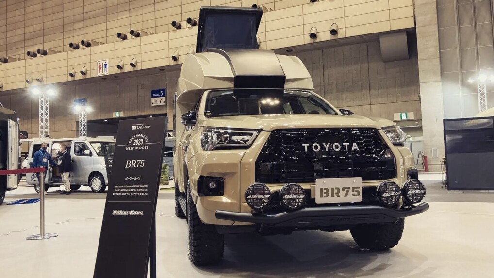 Krasser Offroad-Camper auf Toyota-Basis: Innen sieht es wie im ...