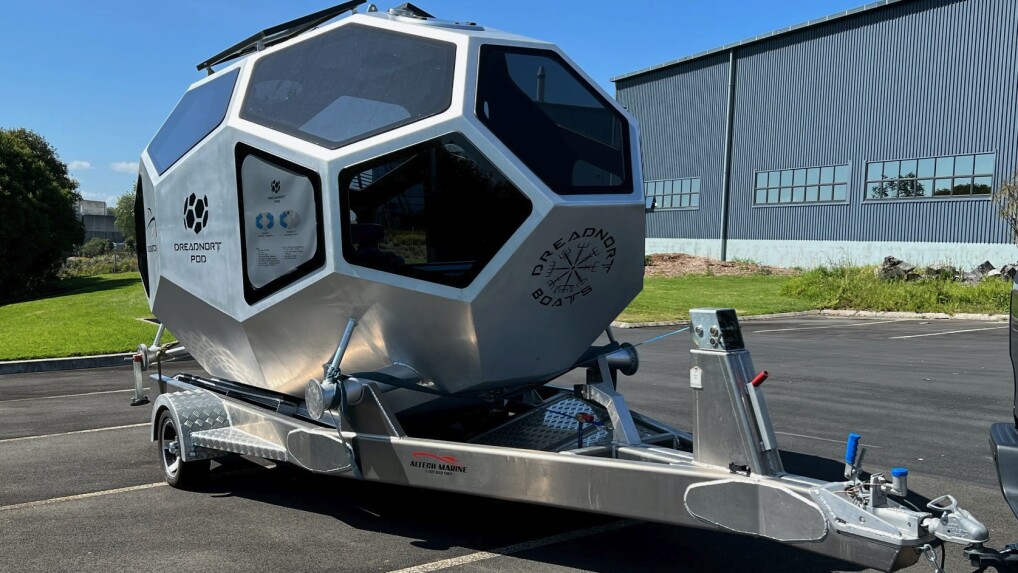 The Pod: Wohnen, Arbeiten, Reisen im spektakulären Tiny House-UFO ...