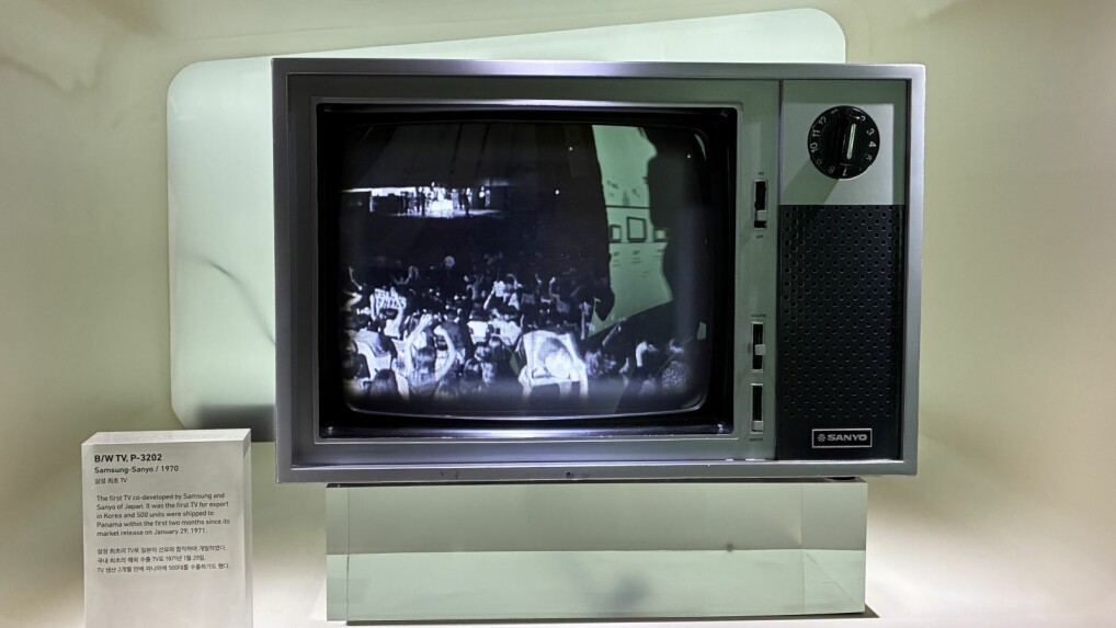 Samsung Fernseher 2026 im Überblick: Crystal LED, QLED, OLED & Micro ...