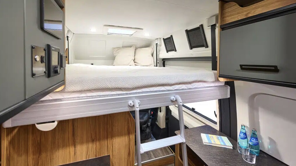 Karmann Dexter 595
