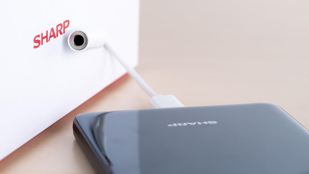 Sharp Aquos D10 im Test: Sharper als die Realität? | NETZWELT