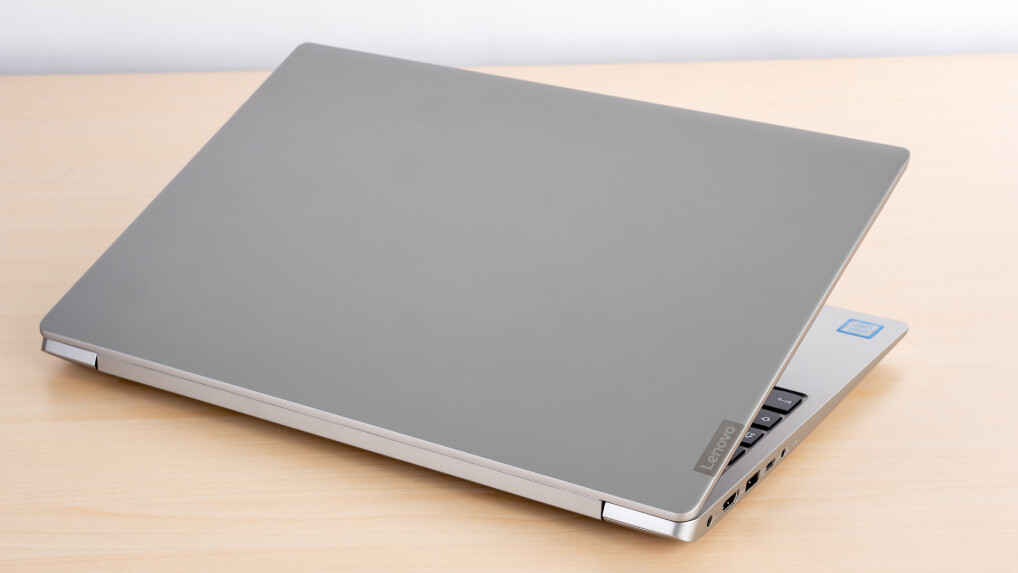 Lenovo Ideapad 330S im Test: 500-Euro-Notebook, wahnsinnig erwachsen ...