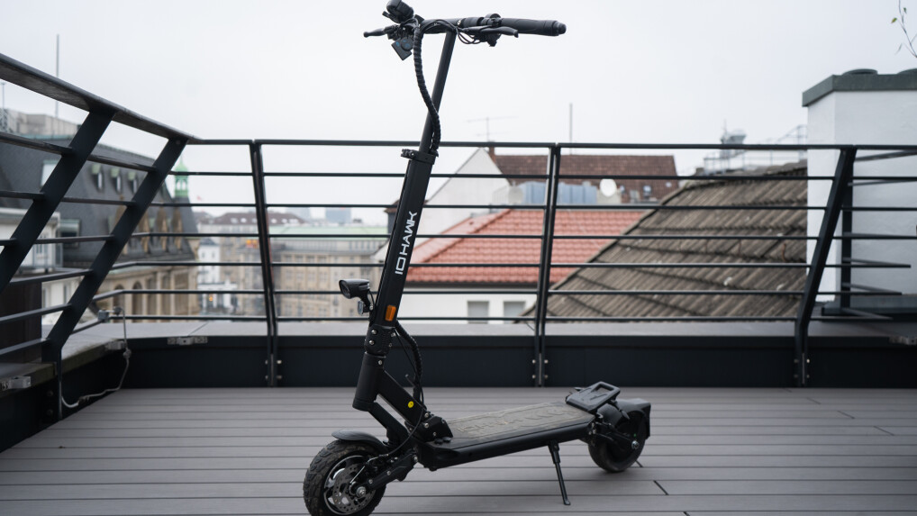 IO Hawk Collide im Test: Ein E-Scooter für schlechte Wege | NETZWELT