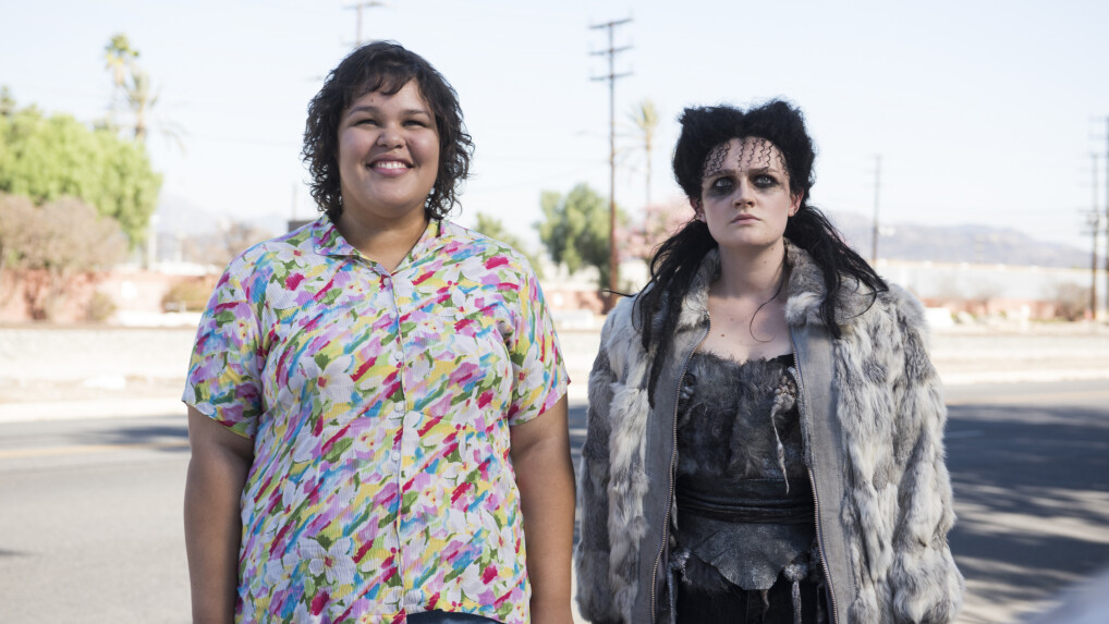 Glow: Pilot (S01E01) | NETZWELT