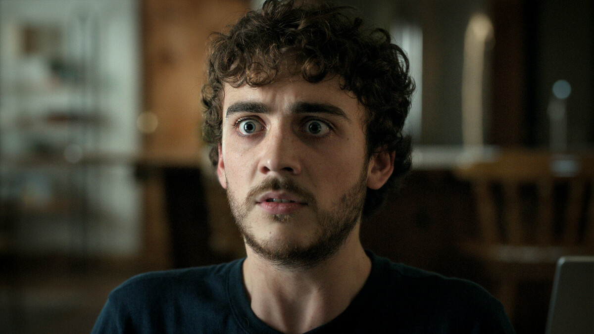 Entertainment: Wie Cal den Flug 828 zurückbringt | NETZWELT