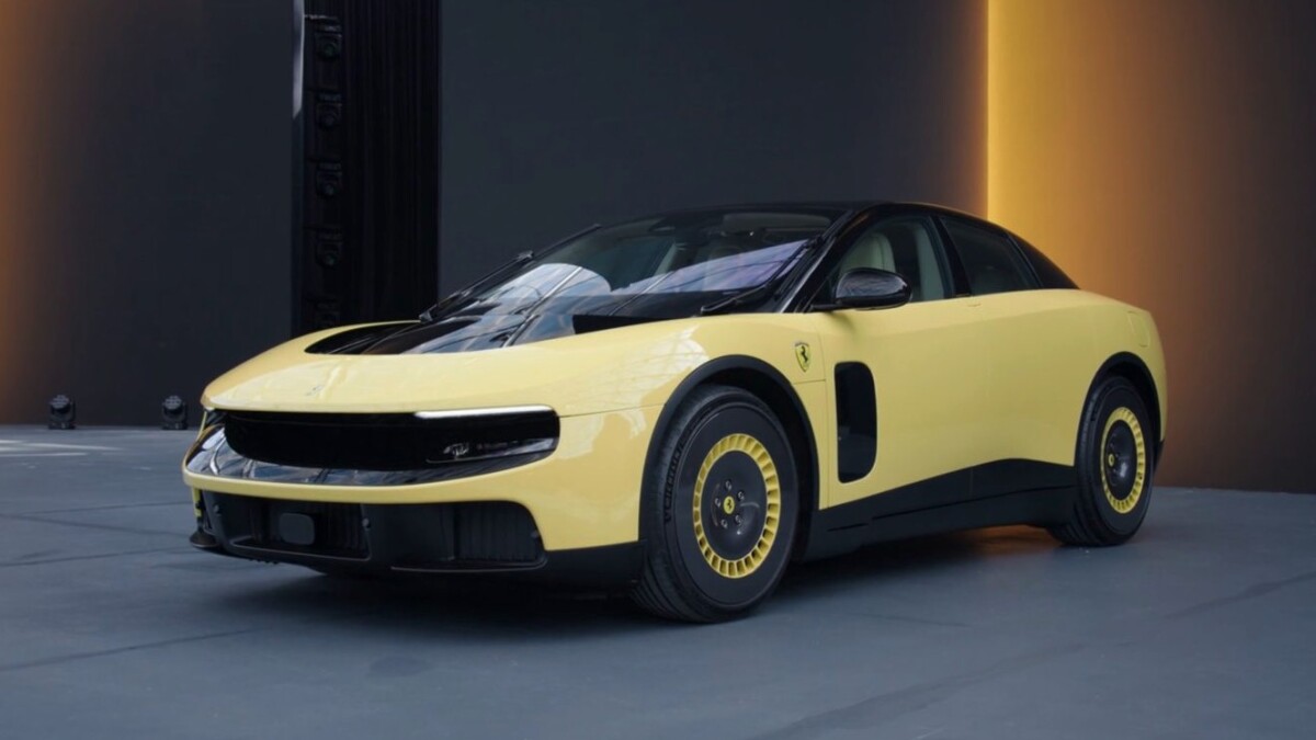 Erstes E-Auto von Ferrari präsentiert: Hier steckt ganz viel Apple drin ...