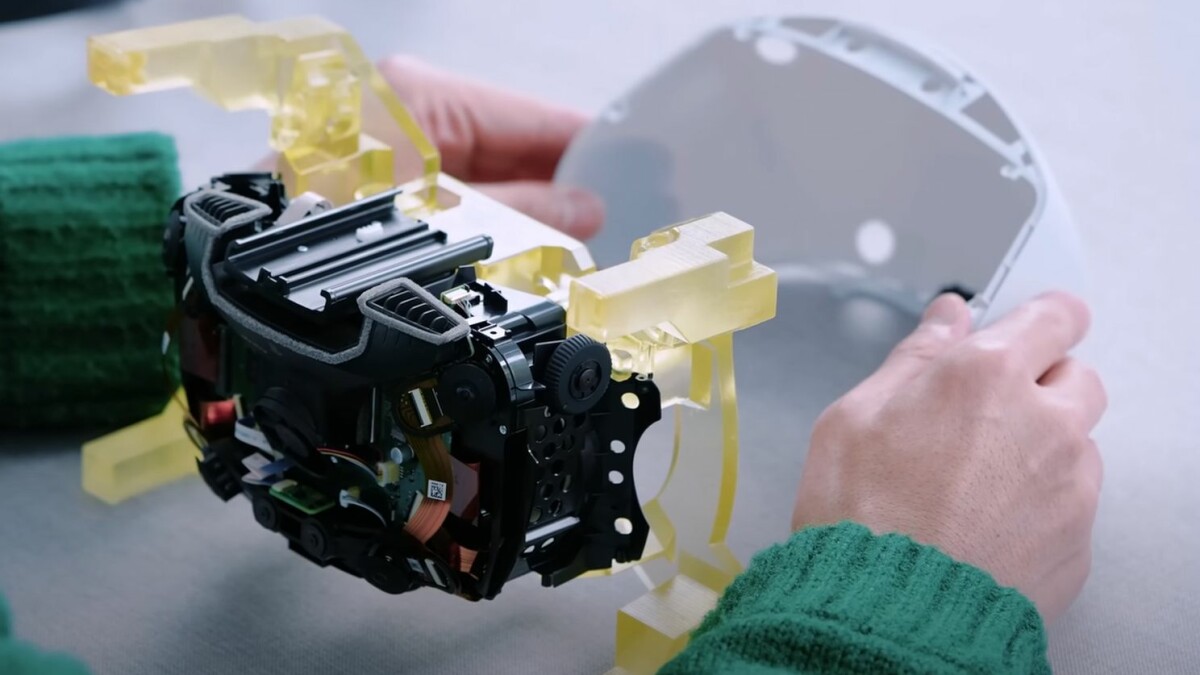 PlayStation VR 2 im Teardown-Video: So habt ihr Sonys VR-Brille noch nie gesehen | NETZWELT