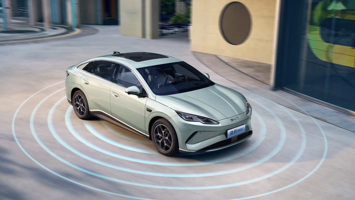 Konkurrenz in Panik: BYD stellt erwachsenes E-Auto für 13.000 Euro vor | NETZWELT