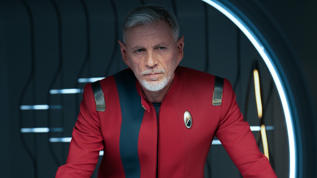 2024 - Star Trek Discovery: What species does Captain Rayner belong to?