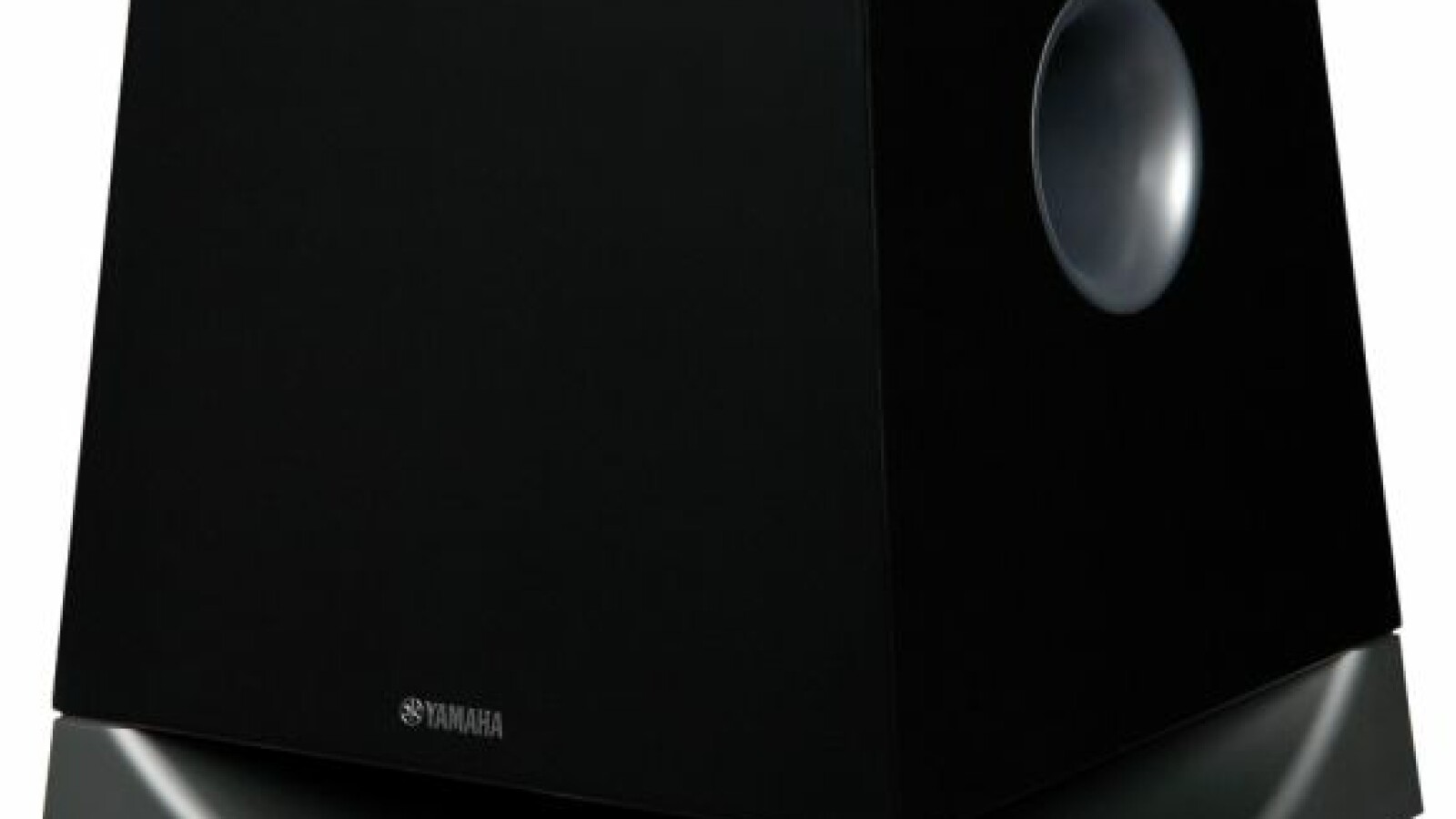 Yamaha NS-SW 700: Pyramidenförmiger Design-Subwoofer im Test - NETZWELT