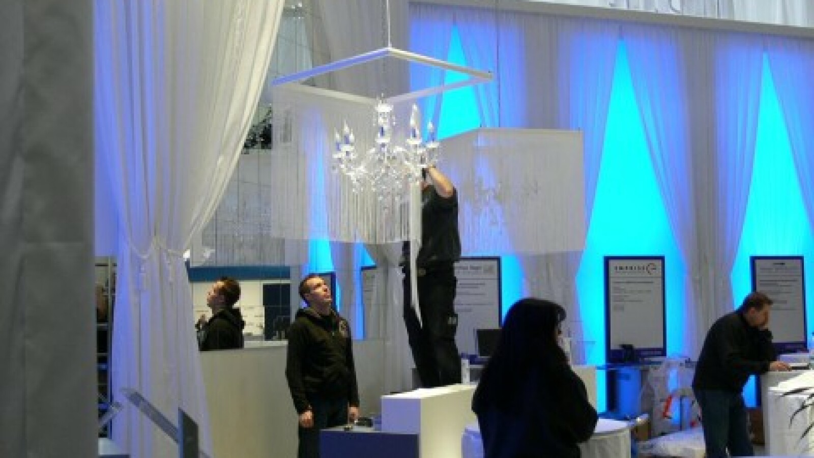 CeBIT 2008: Impressionen vom Aufbau | NETZWELT