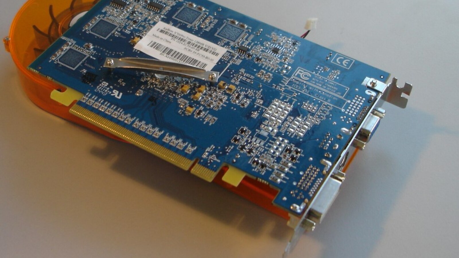 Sapphire Toxic Radeon X700 Pro | NETZWELT