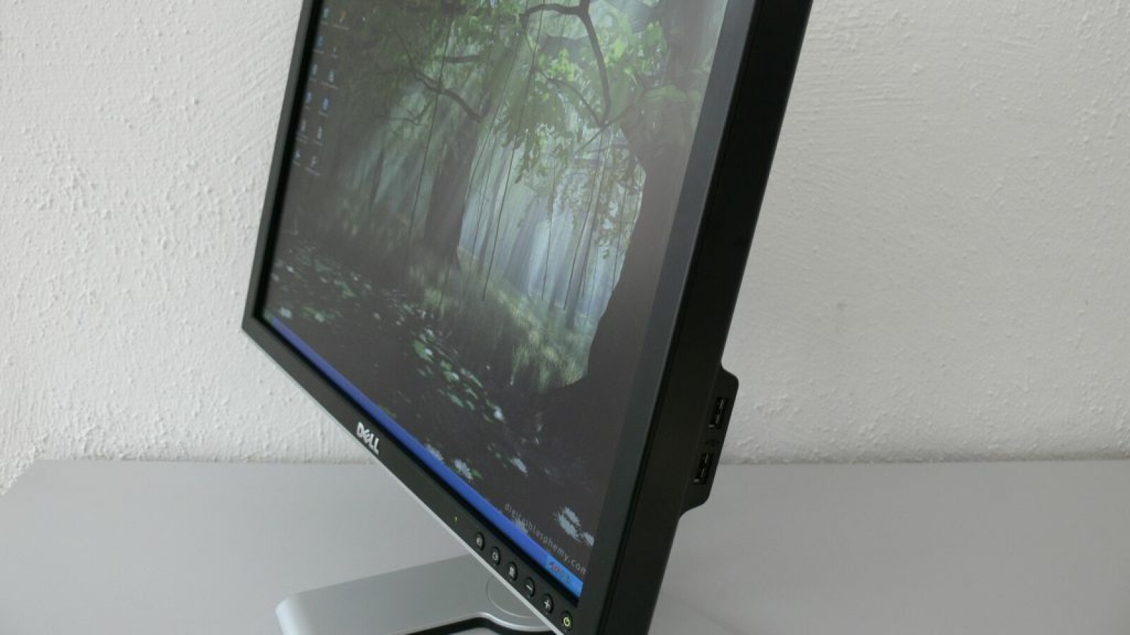 Dell UltraSharp 2007WFP im Test: Einer für vieles | NETZWELT