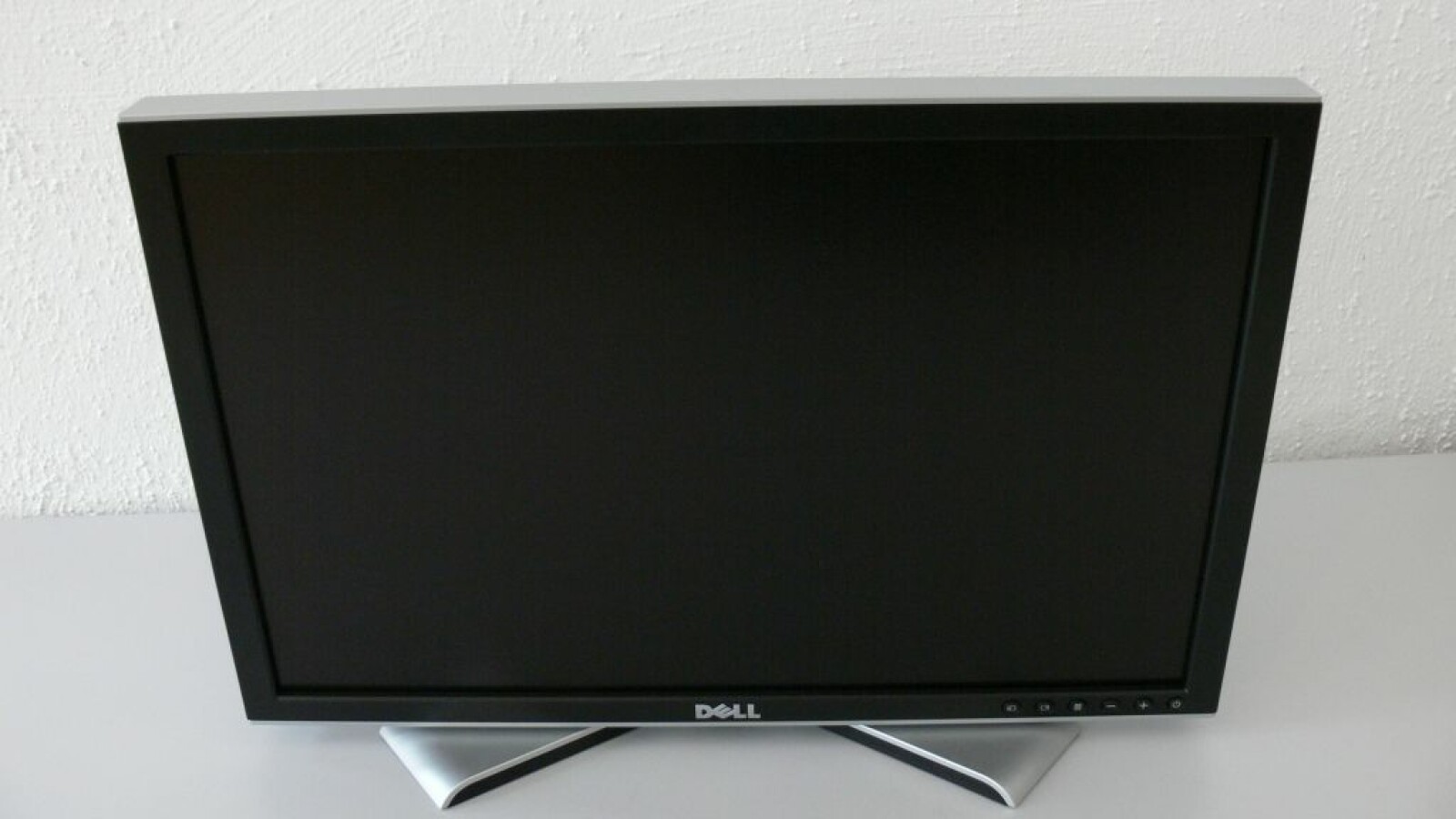 Dell UltraSharp 2007WFP im Test: Einer für vieles | NETZWELT