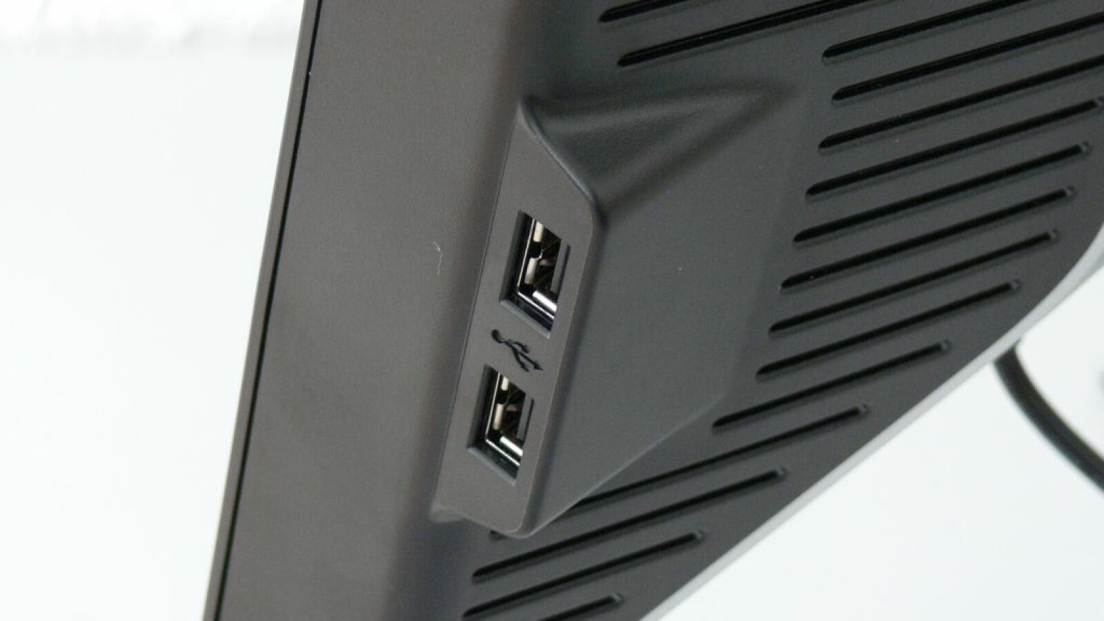 Dell UltraSharp 2007WFP im Test: Einer für vieles | NETZWELT