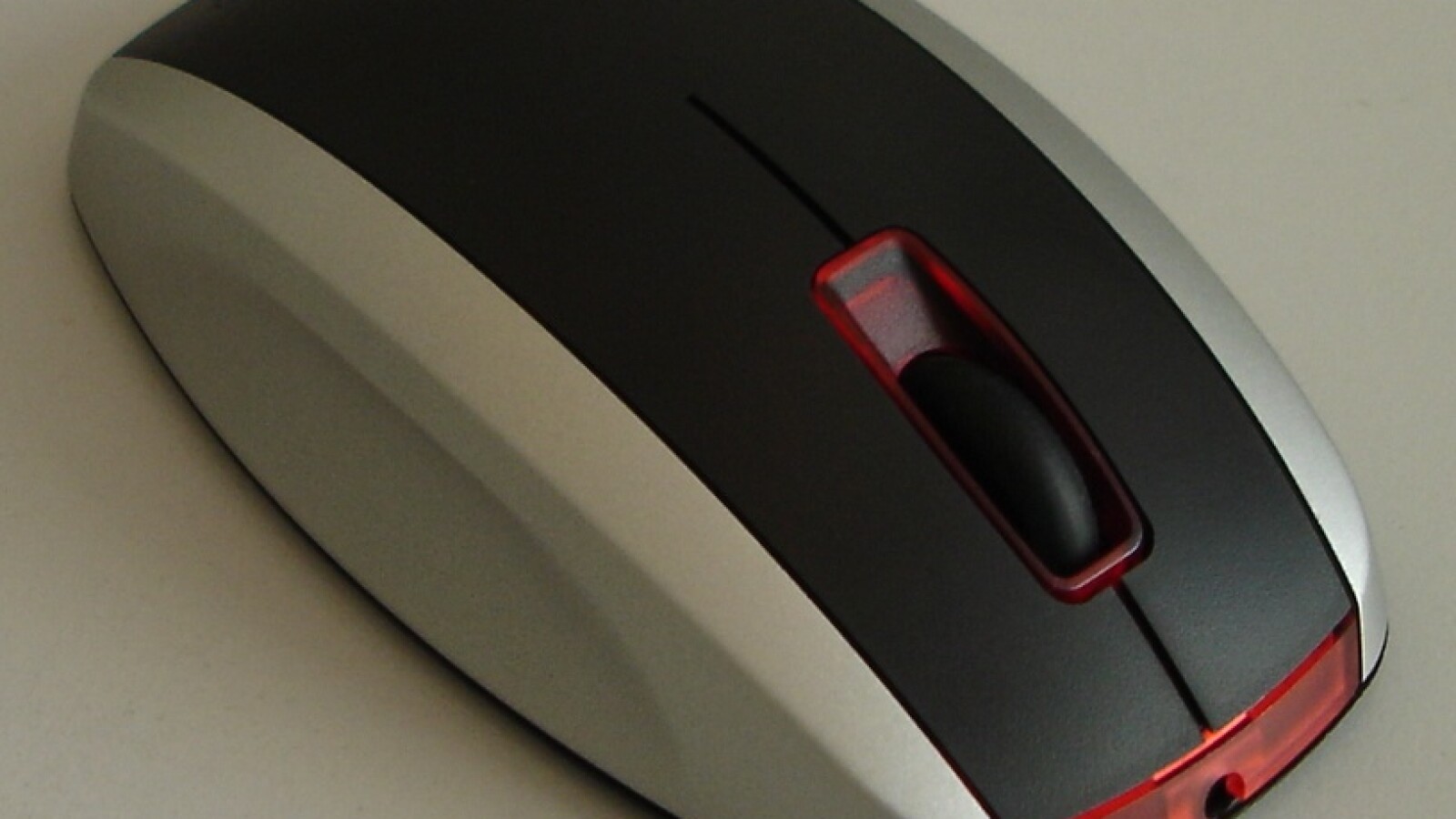 Cherry CyMotion Master Solar | NETZWELT