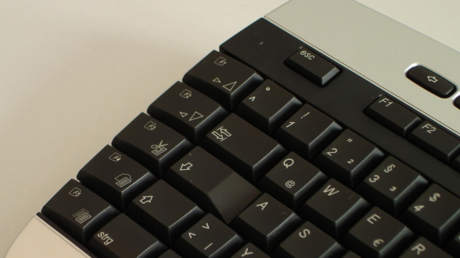 Cherry CyMotion Master Solar | NETZWELT