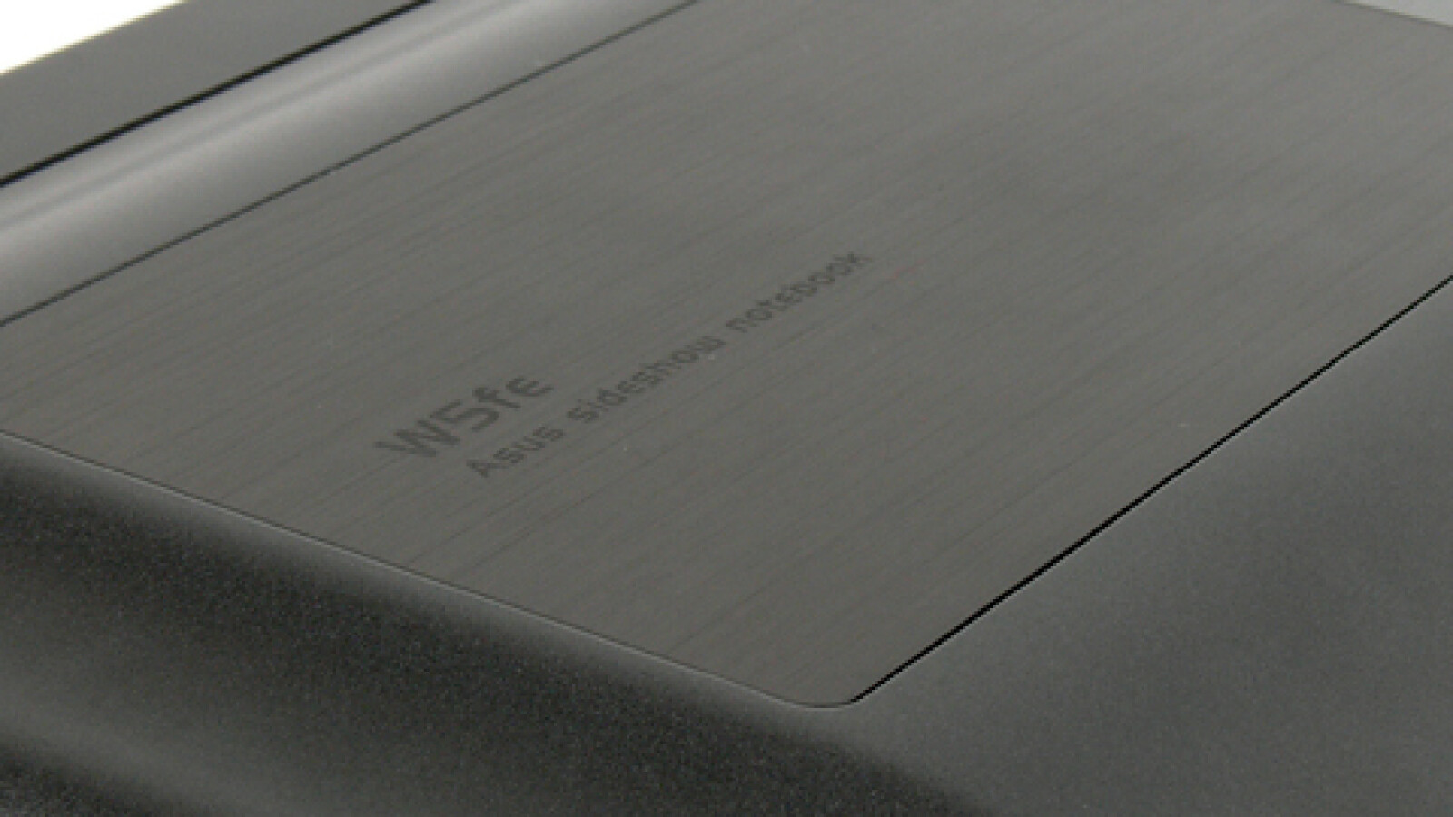 SideShow-Notebook Asus W5Fe im Test | NETZWELT