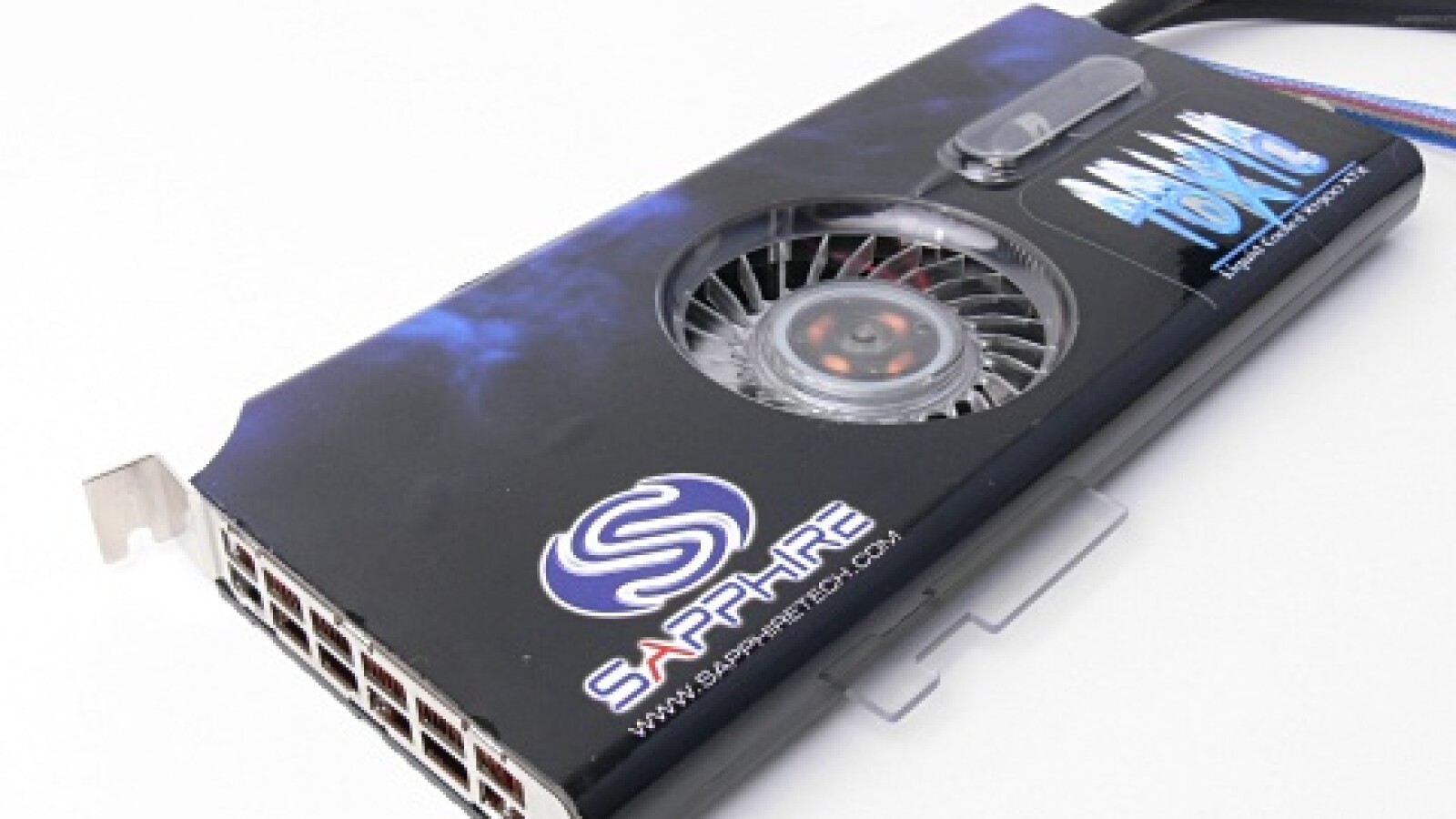Sapphire Toxic X1900 XTX im Test: Wasserkühlung inklusive | NETZWELT