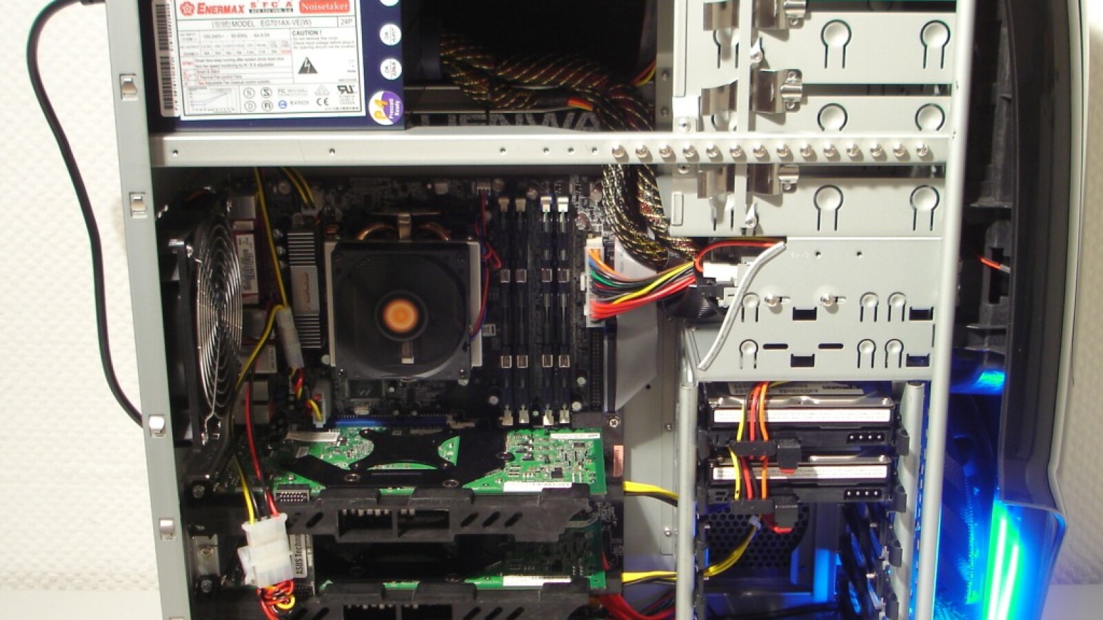 Alienware Aurora 7500 SLI im Test | NETZWELT