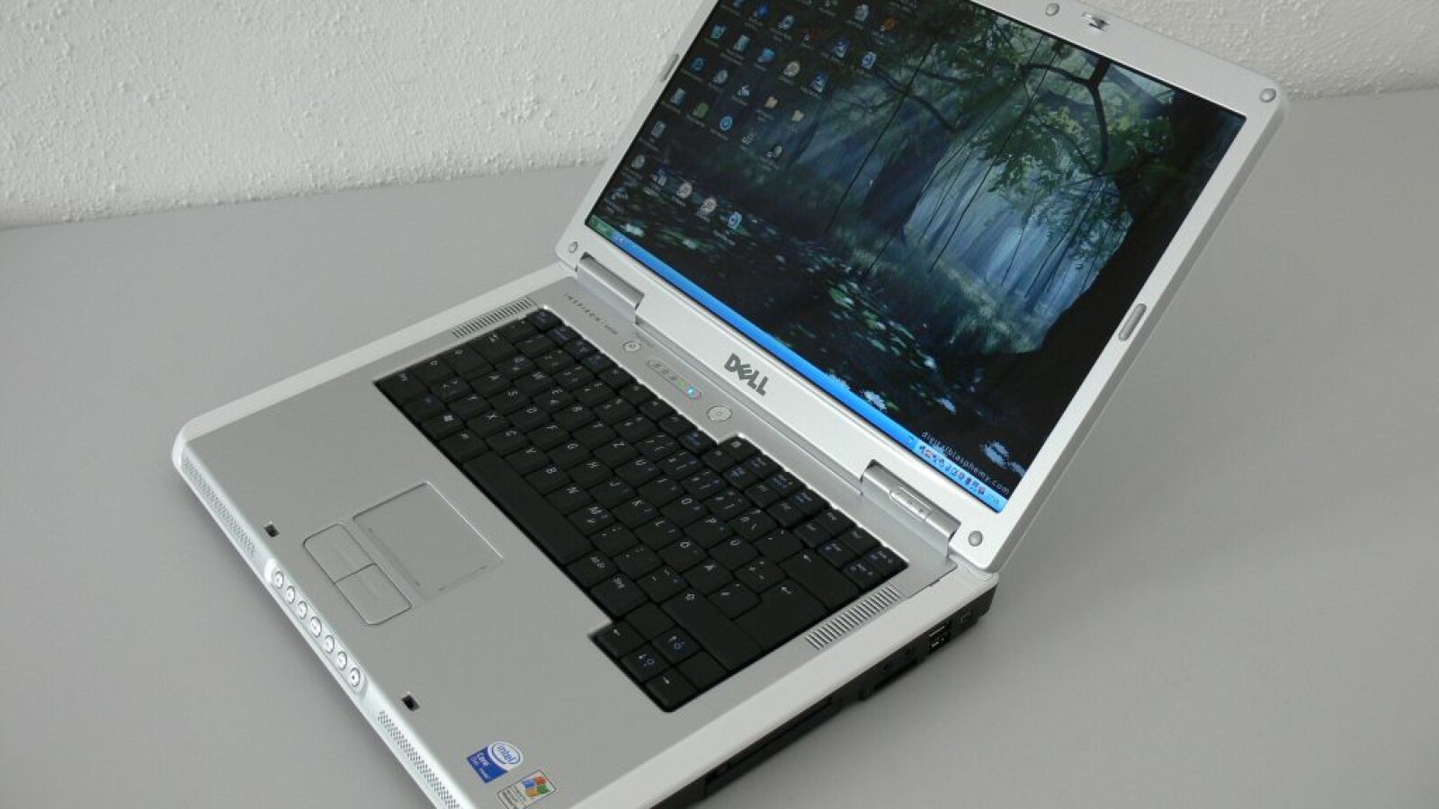 Dell Inspiron 6400 im Test: Dual Core zum Kampfpreis | NETZWELT