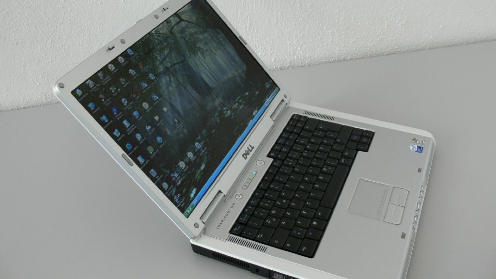 Dell Inspiron 6400 im Test: Dual Core zum Kampfpreis | NETZWELT