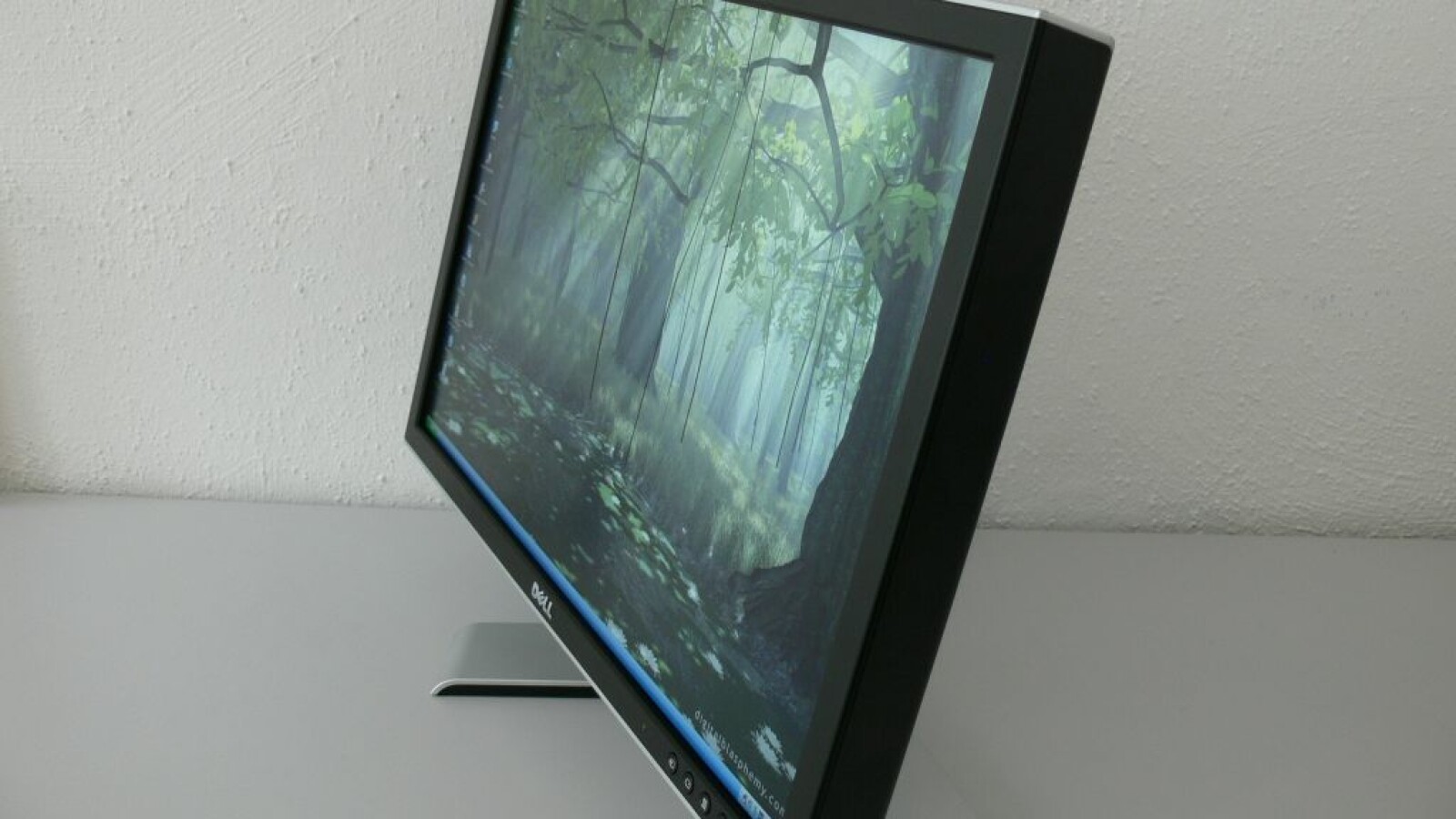 Dell UltraSharp 2407WFP im Test: Film ab | NETZWELT