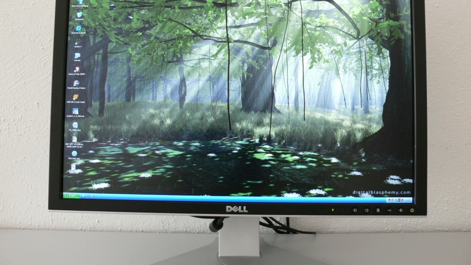 Dell UltraSharp 2407WFP im Test: Film ab | NETZWELT