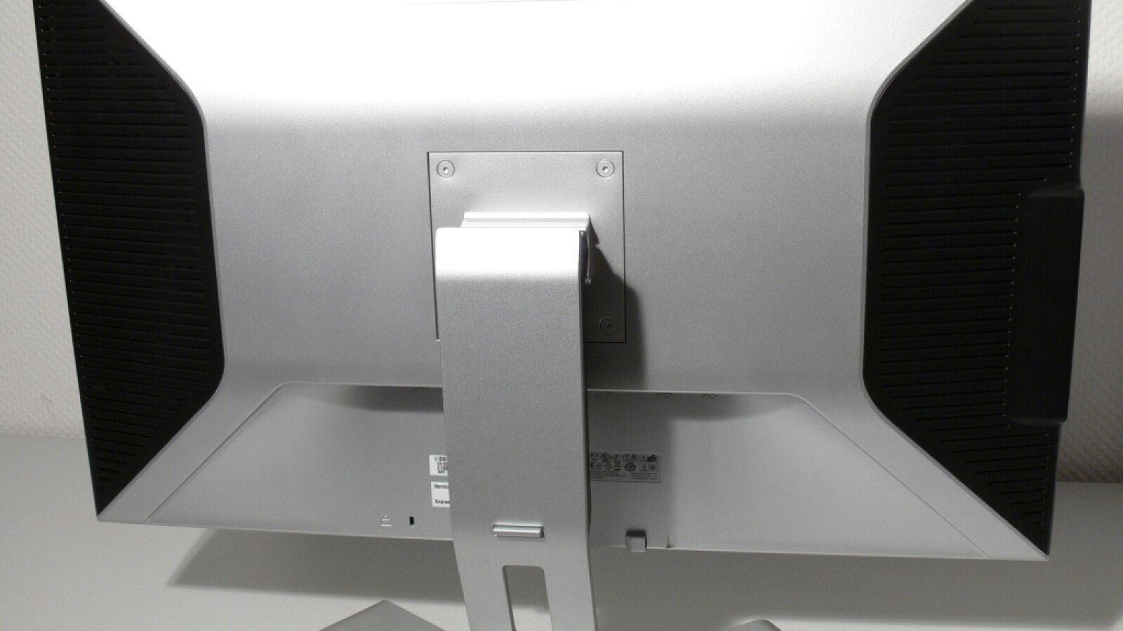 Dell 3007WFP im Test | NETZWELT