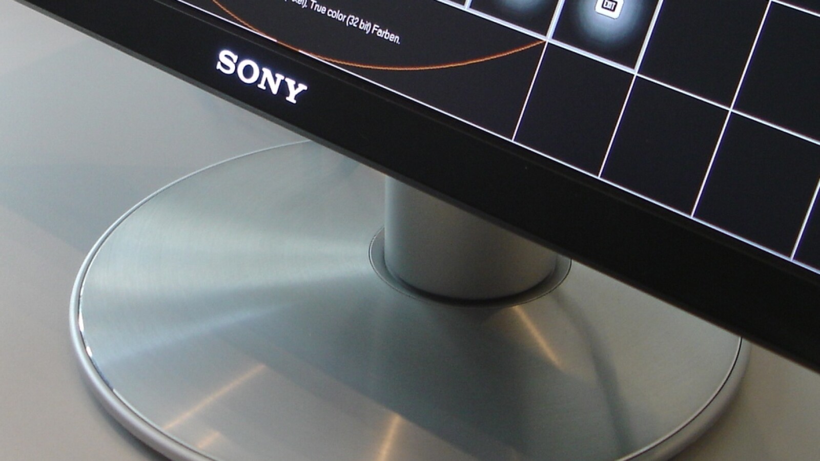 Sony SDM-P234 | NETZWELT