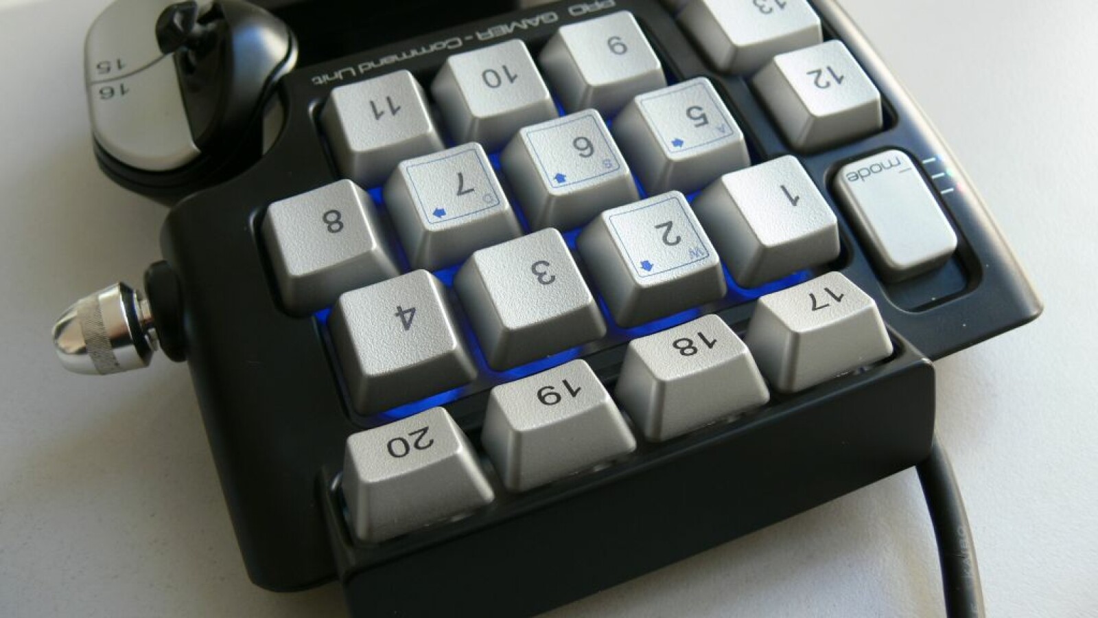 Saitek Pro Gamer Command Unit im Test | NETZWELT