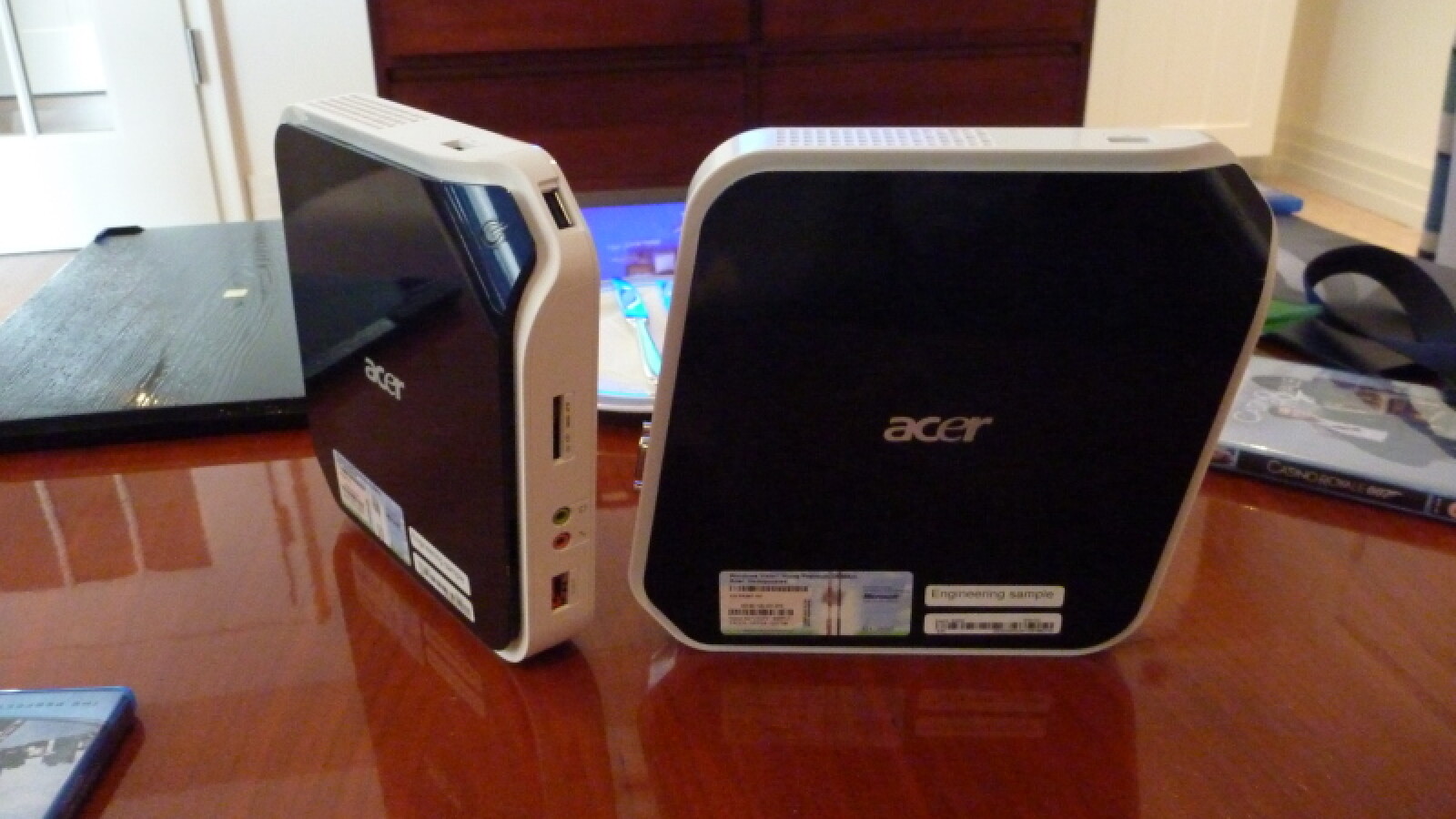 Acer Aspire Revo | NETZWELT