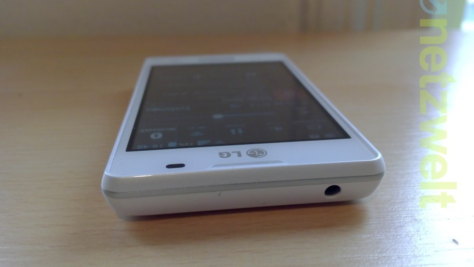 Smartphones bis 100 Euro: LG Optimus L4 II und LG L40 | NETZWELT