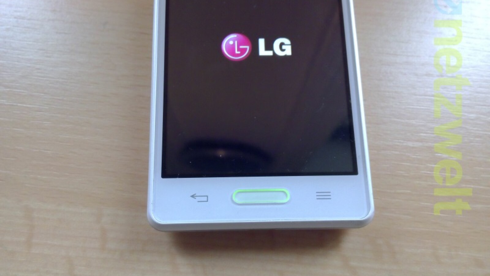 Smartphones bis 100 Euro: LG Optimus L4 II und LG L40 | NETZWELT