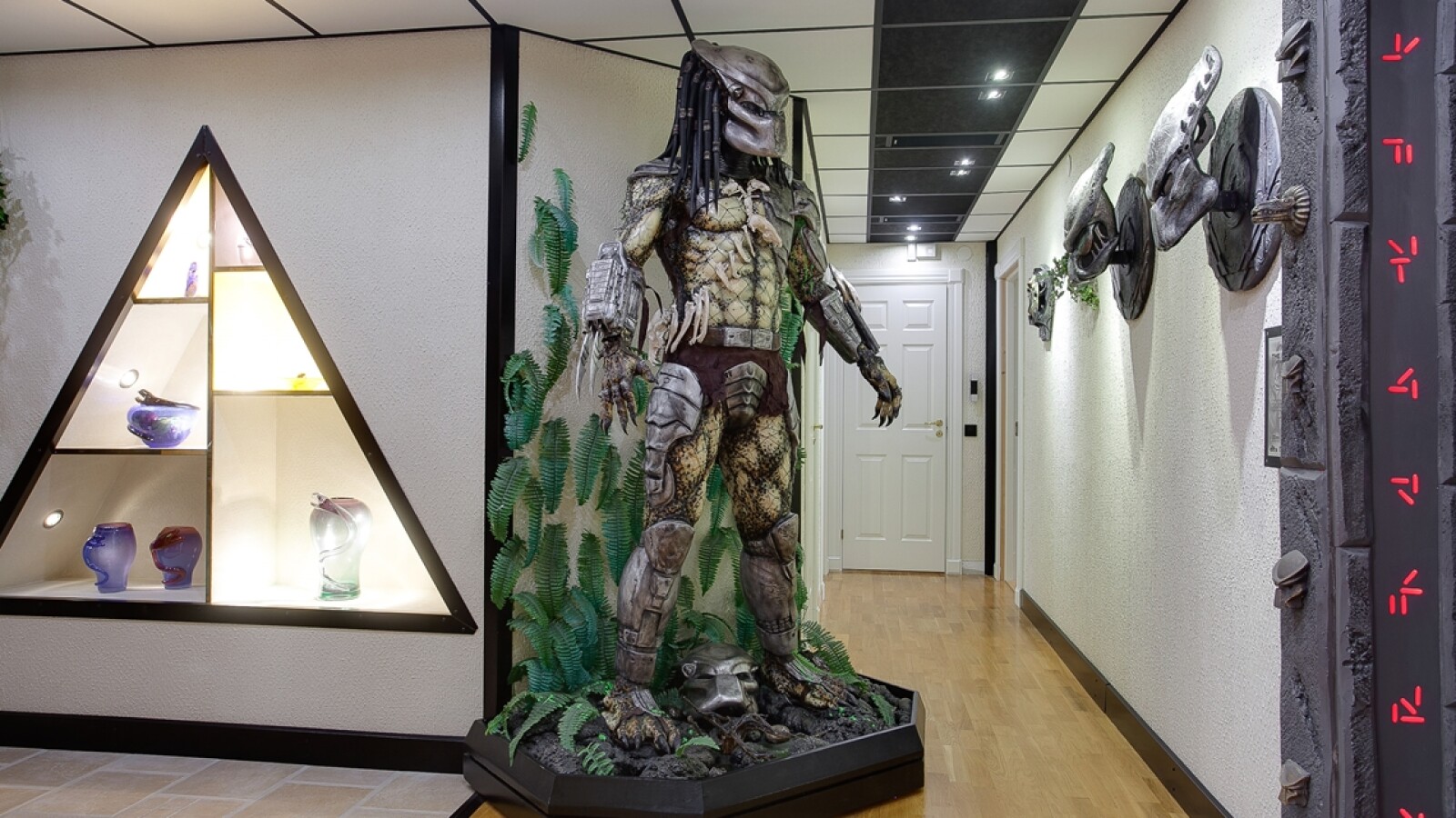 Predator-Haus | NETZWELT