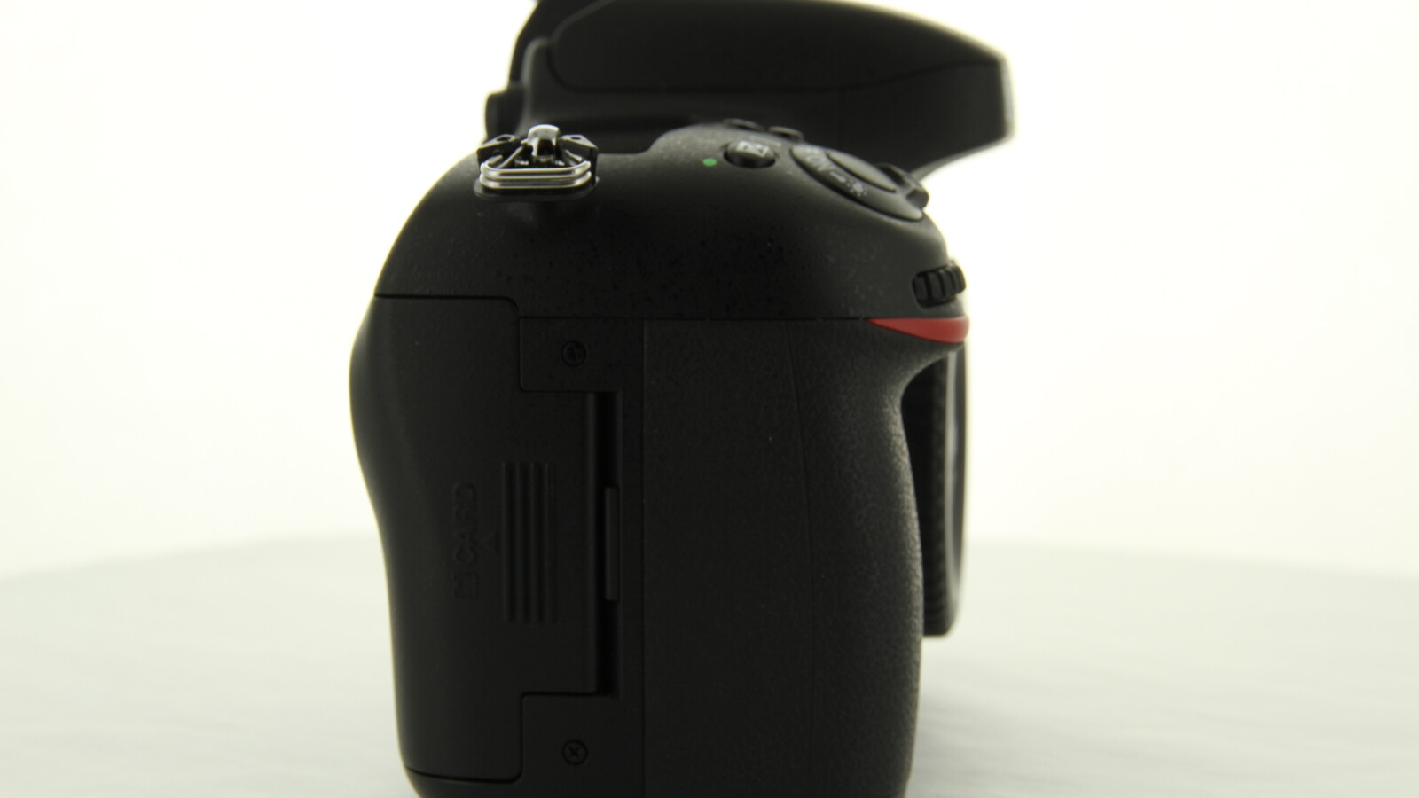 Nikon D610 360-Grad-Ansicht | NETZWELT