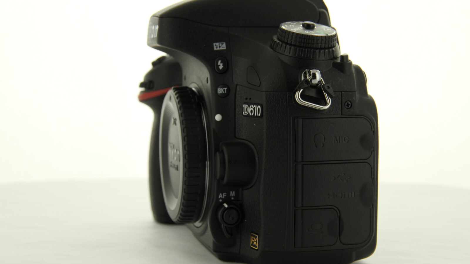 Nikon D610 360-Grad-Ansicht | NETZWELT