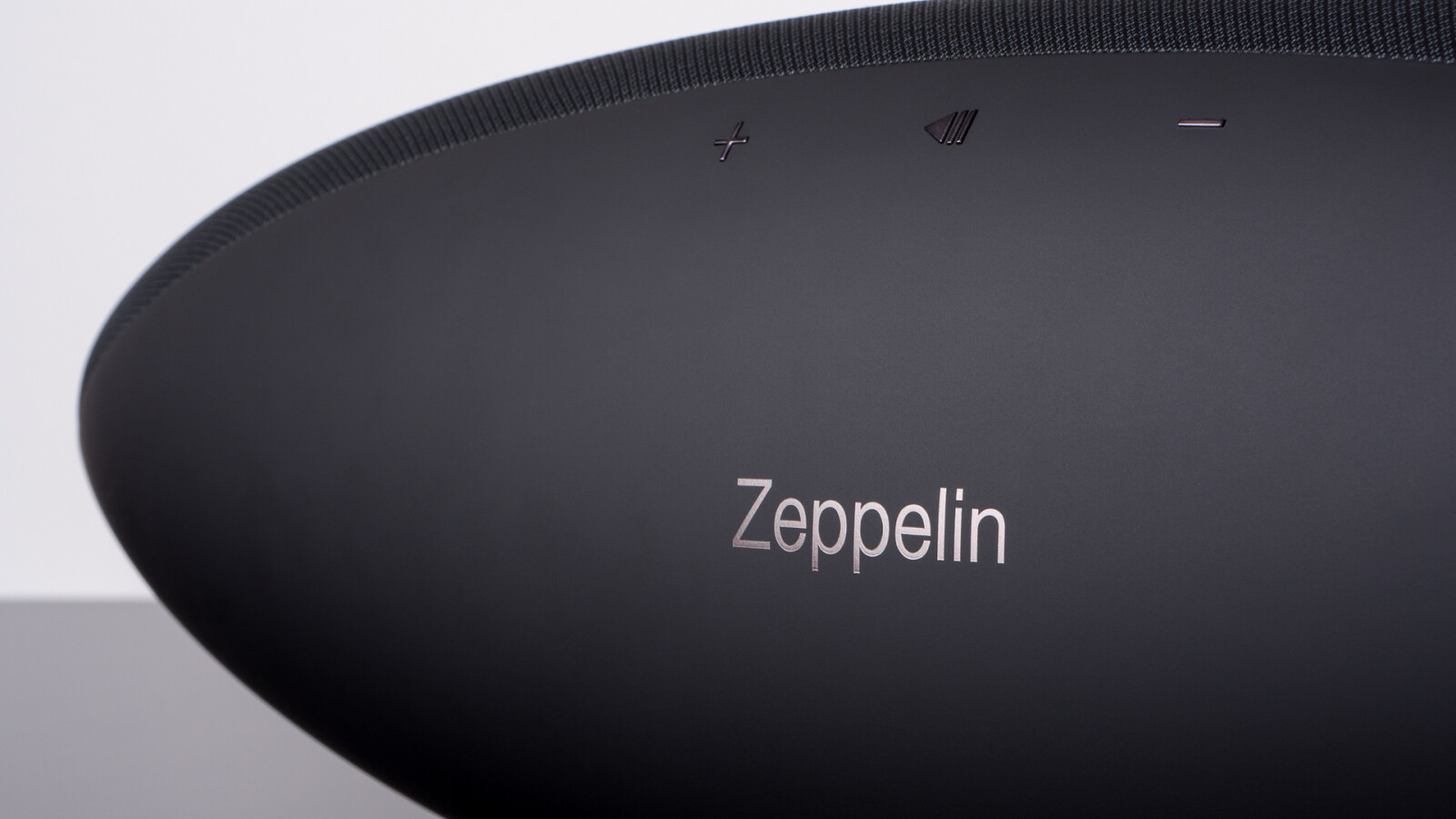 Bowers & Wilkins Zeppelin Wireless im Test | NETZWELT