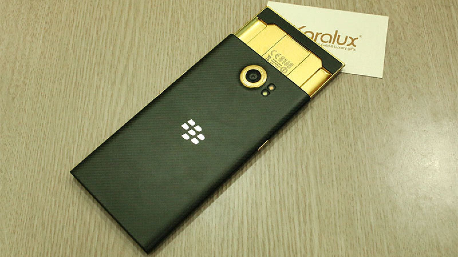 BlackBerry Priv: 24-Karat-Gold-Version | NETZWELT