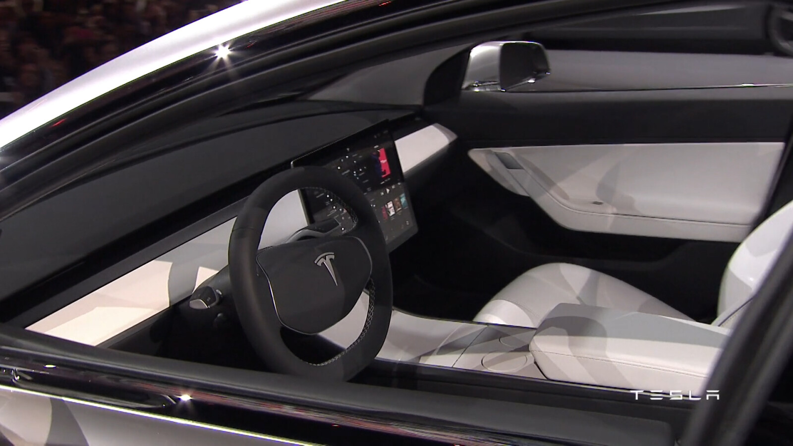 Tesla Model 3: Details zu Vorbestellungen, Innenraum, HUD, Cockpit ...