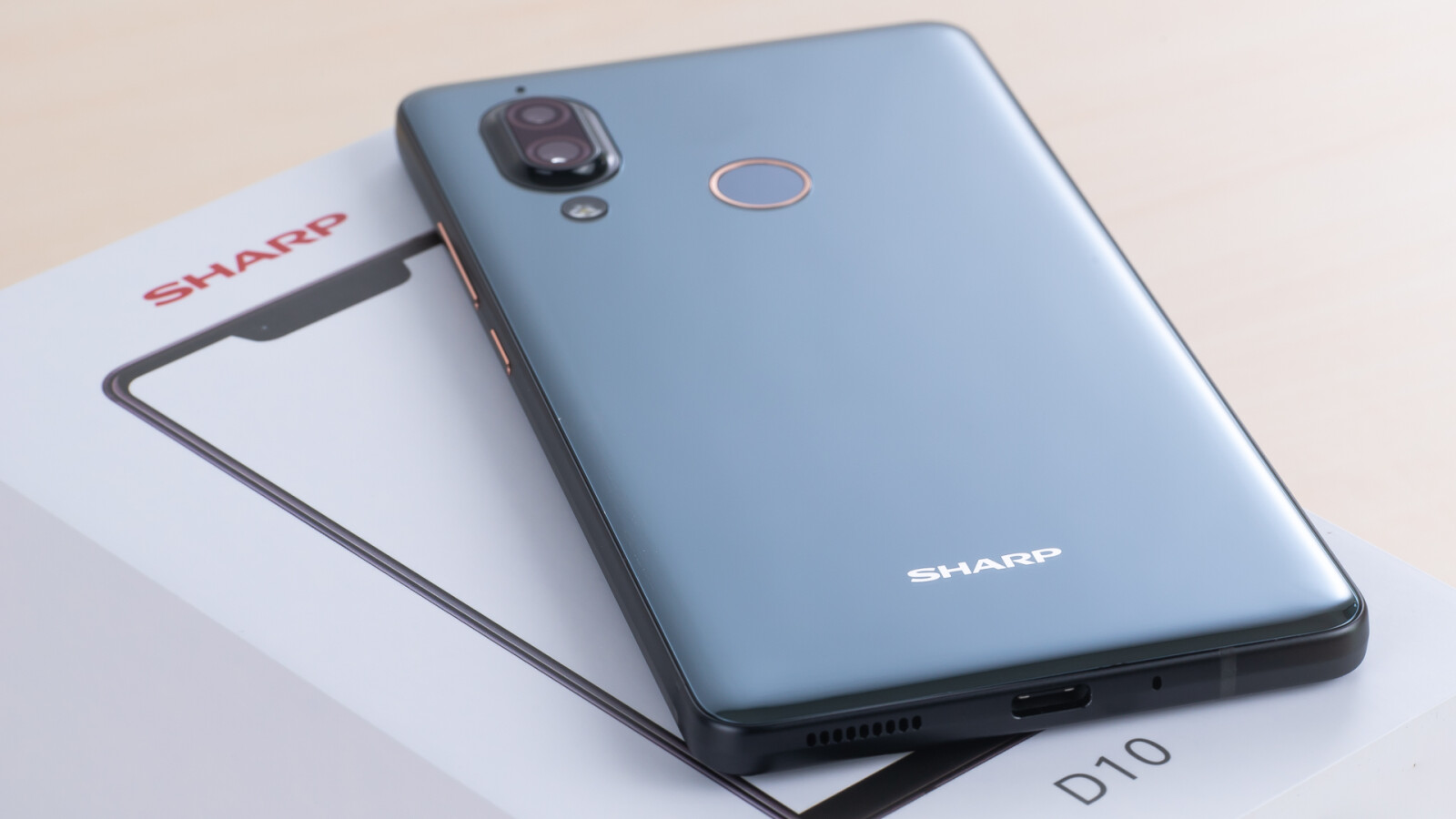 Sharp Aquos D10 in Bildern | NETZWELT