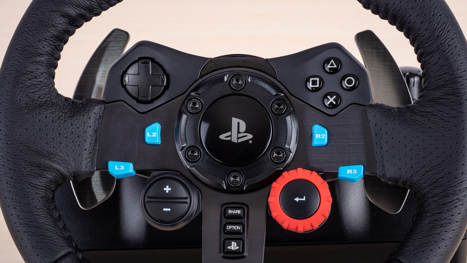 Logitech G29 in Bildern | NETZWELT