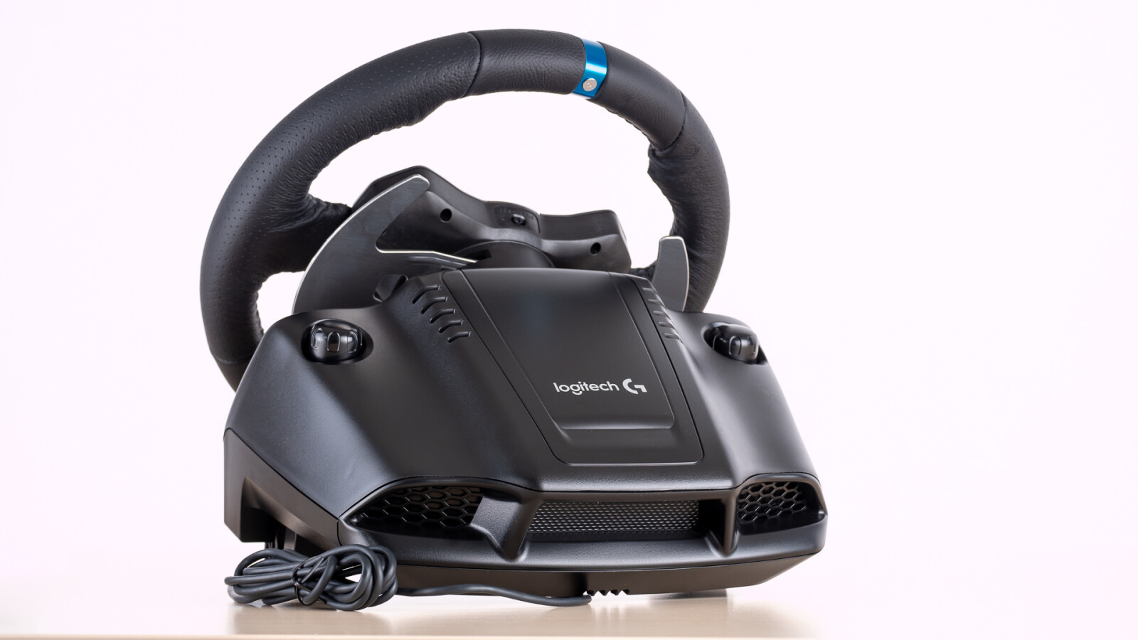 Logitech G29 in Bildern | NETZWELT